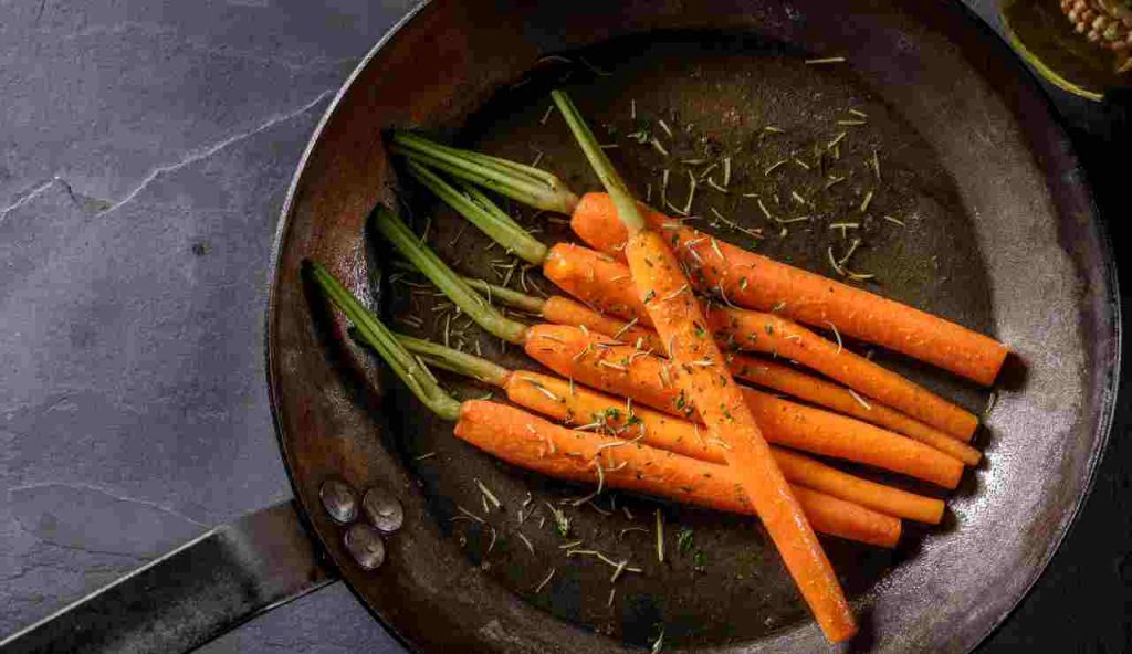 Le carote caramellate sono il contorno più sorprendente che metterai in ...
