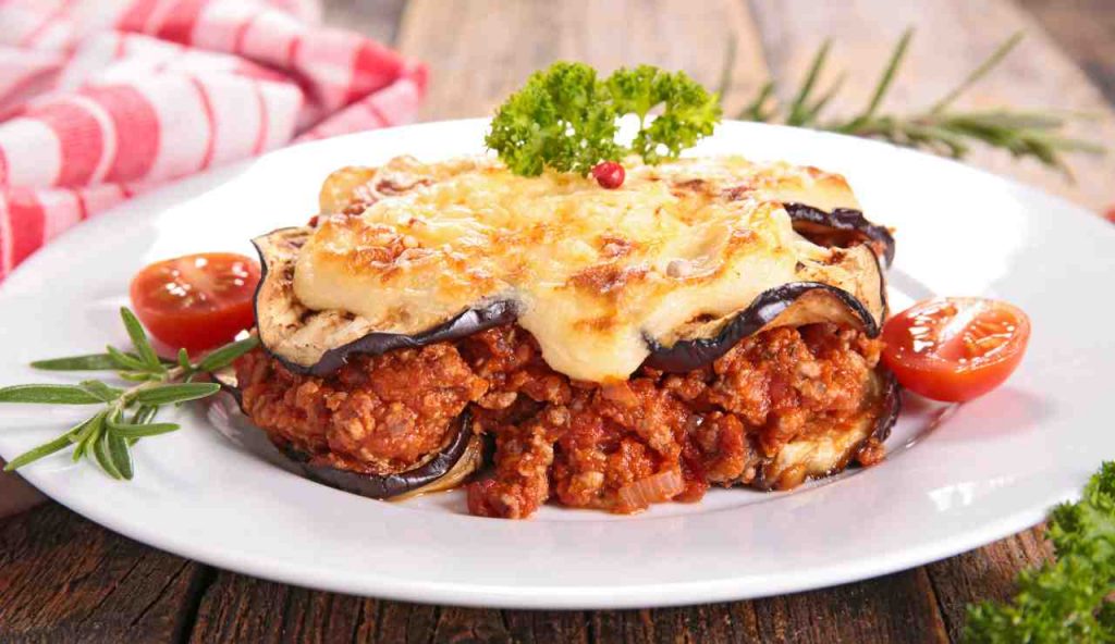 Moussaka: il piatto greco buonissimo e sostanzioso che fai con le ...
